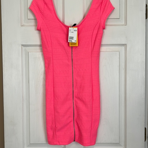 H&M | Dresses | Nwt Hot Pink Hm Zipper Front Dress | Poshmark